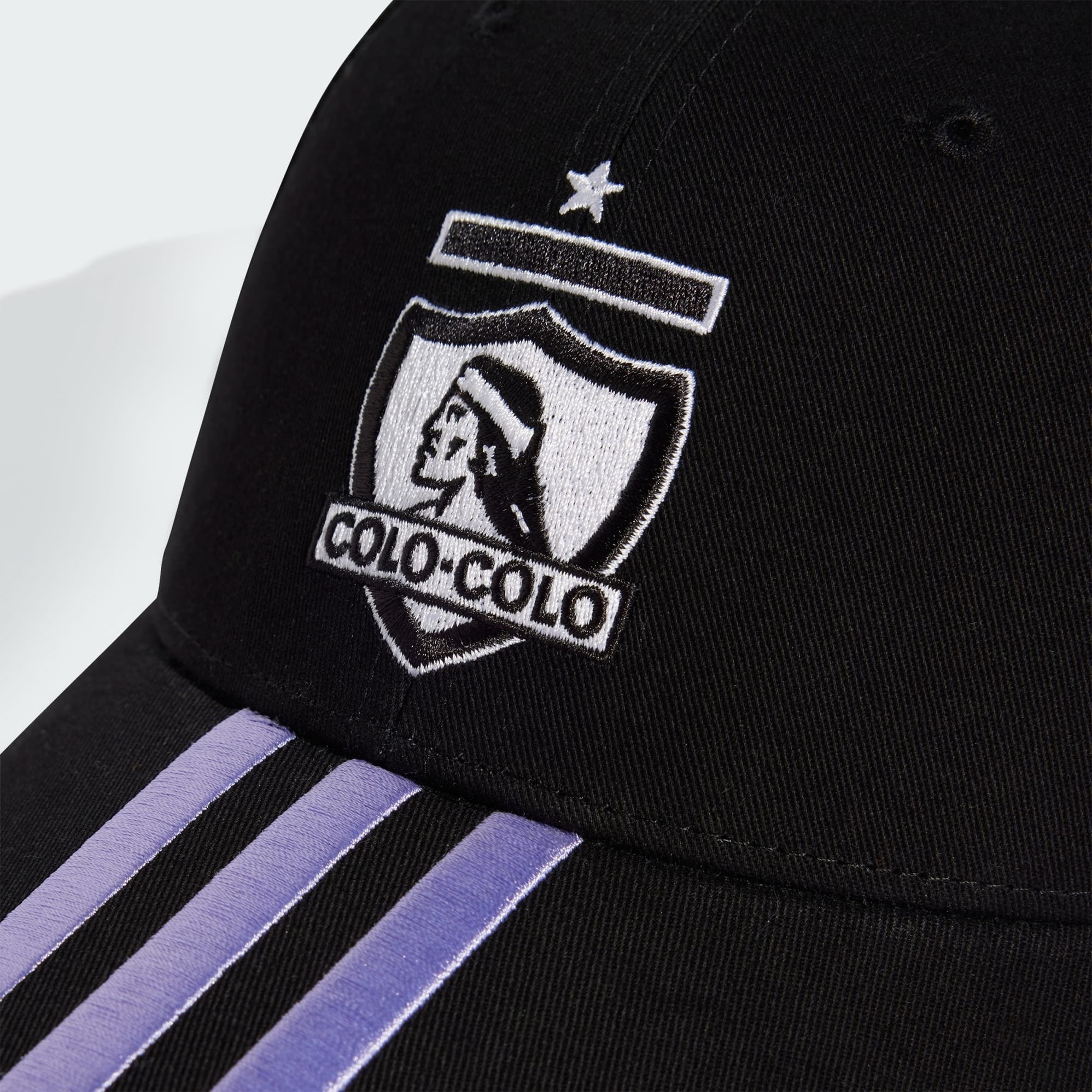 Jockey Adidas Colo Colo Negro Adulto– 100% Fútbol